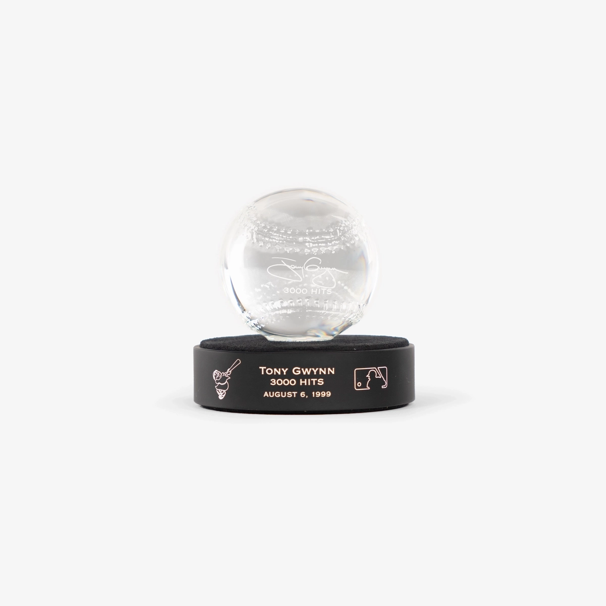 Crystal Baseball for 3,000th Hit – Gift from Teammates